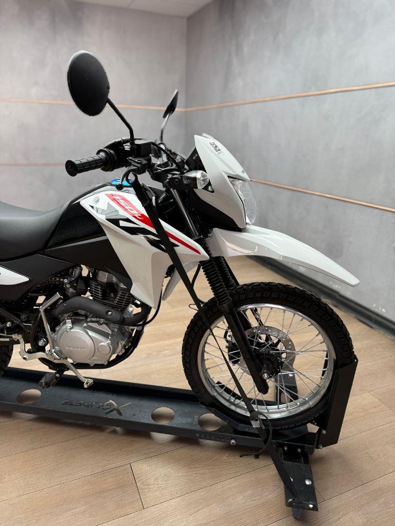 New 2026 Honda XR 150L - White | Junk Mail Marketplace