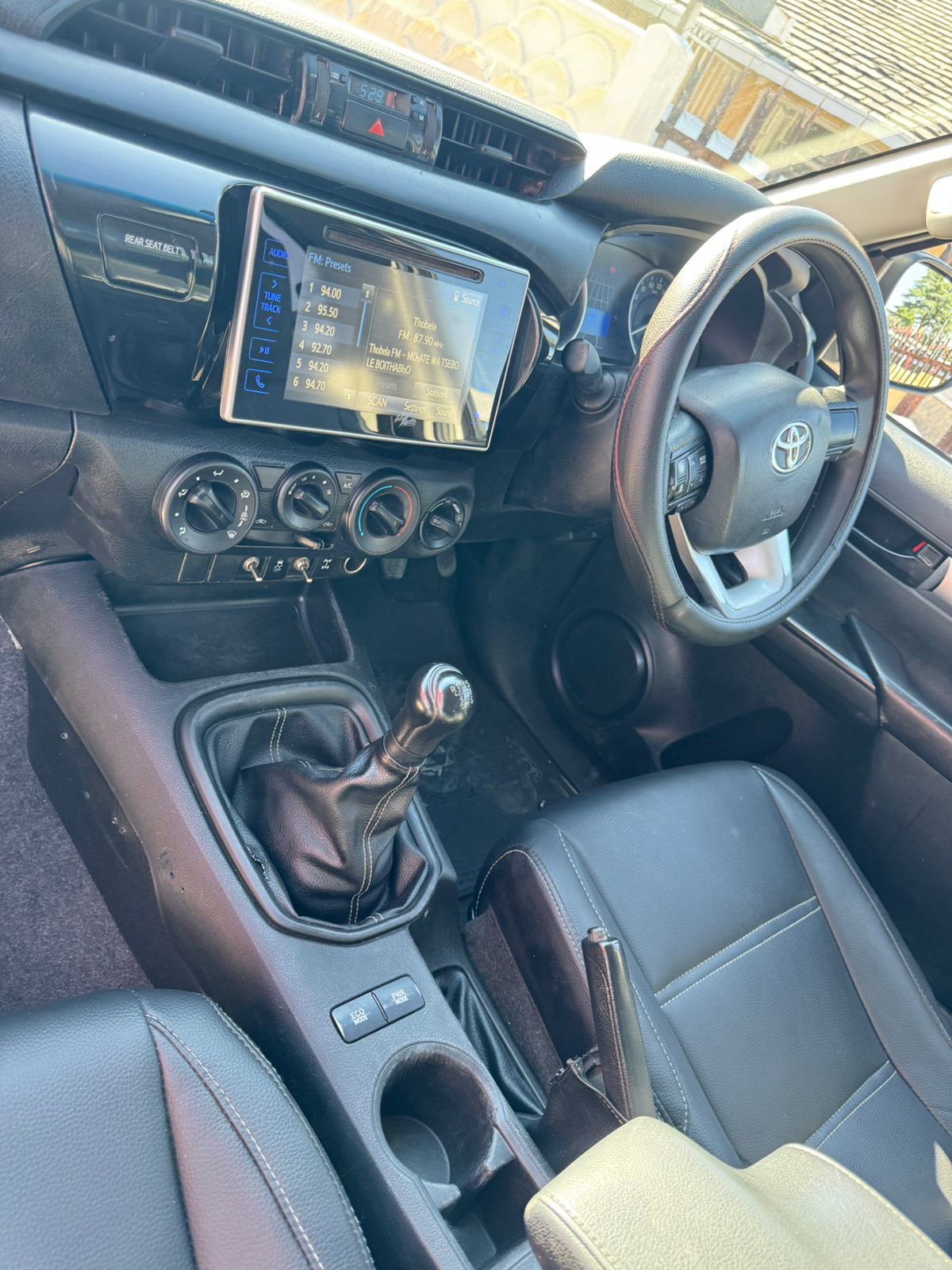 Used 2018 Toyota Hilux 2.4GD-6 4x4 SRX | Junk Mail Marketplace