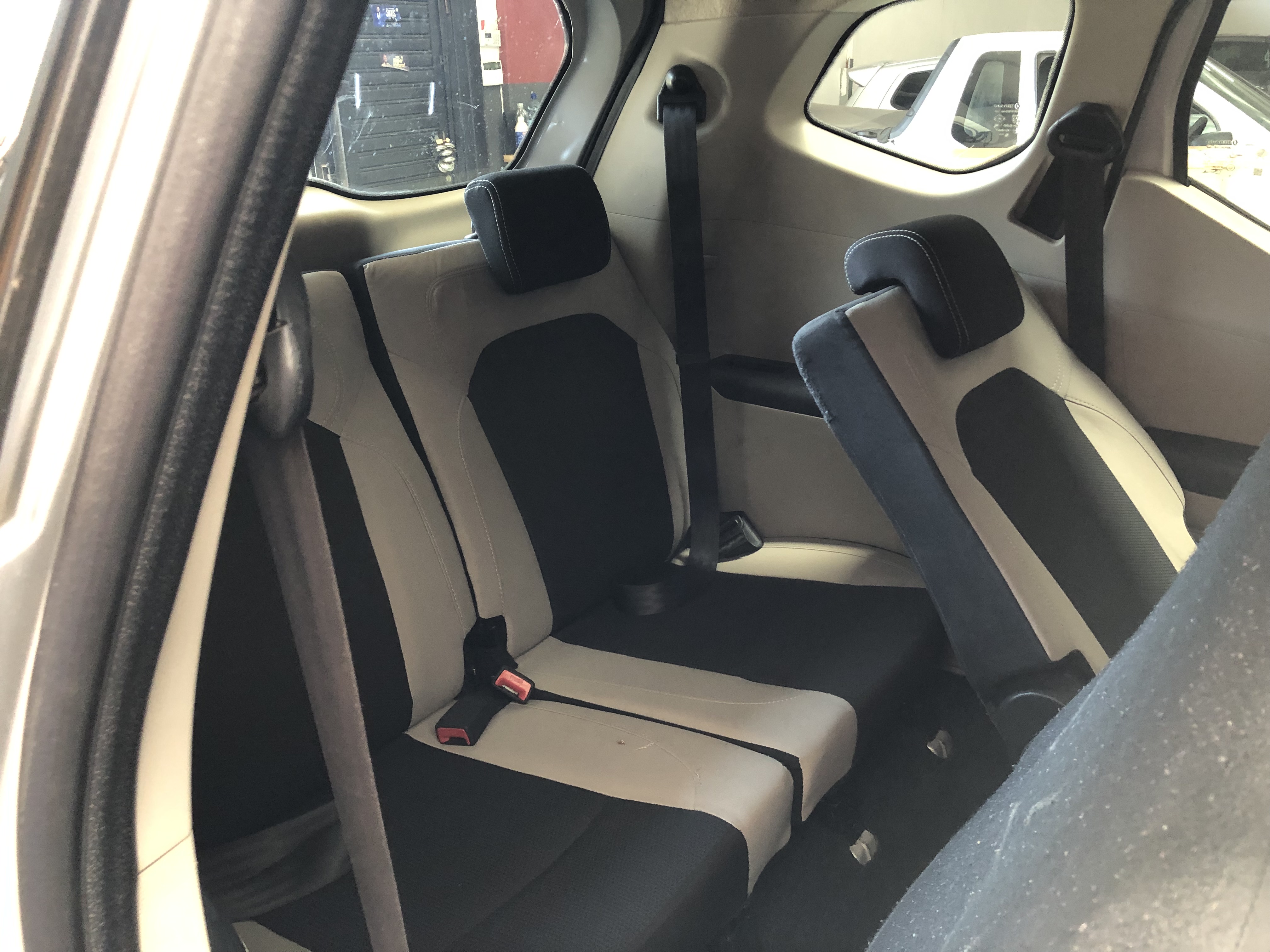 Used 2023 Renault Triber 1.0 Dynamique | Junk Mail Marketplace