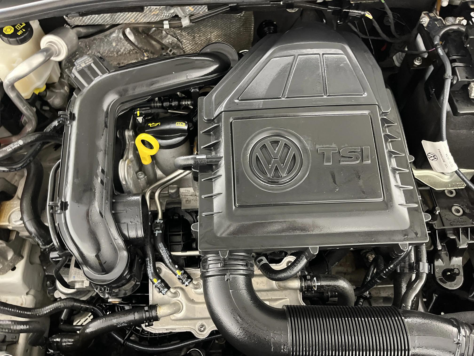 Used 2023 Volkswagen Polo hatch 1.0TSI Life manual | Junk Mail Marketplace