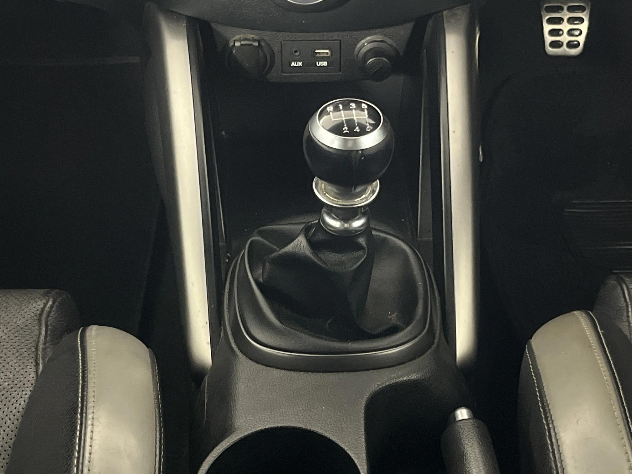 Used 2018 Hyundai Veloster Turbo Elite | Junk Mail Marketplace