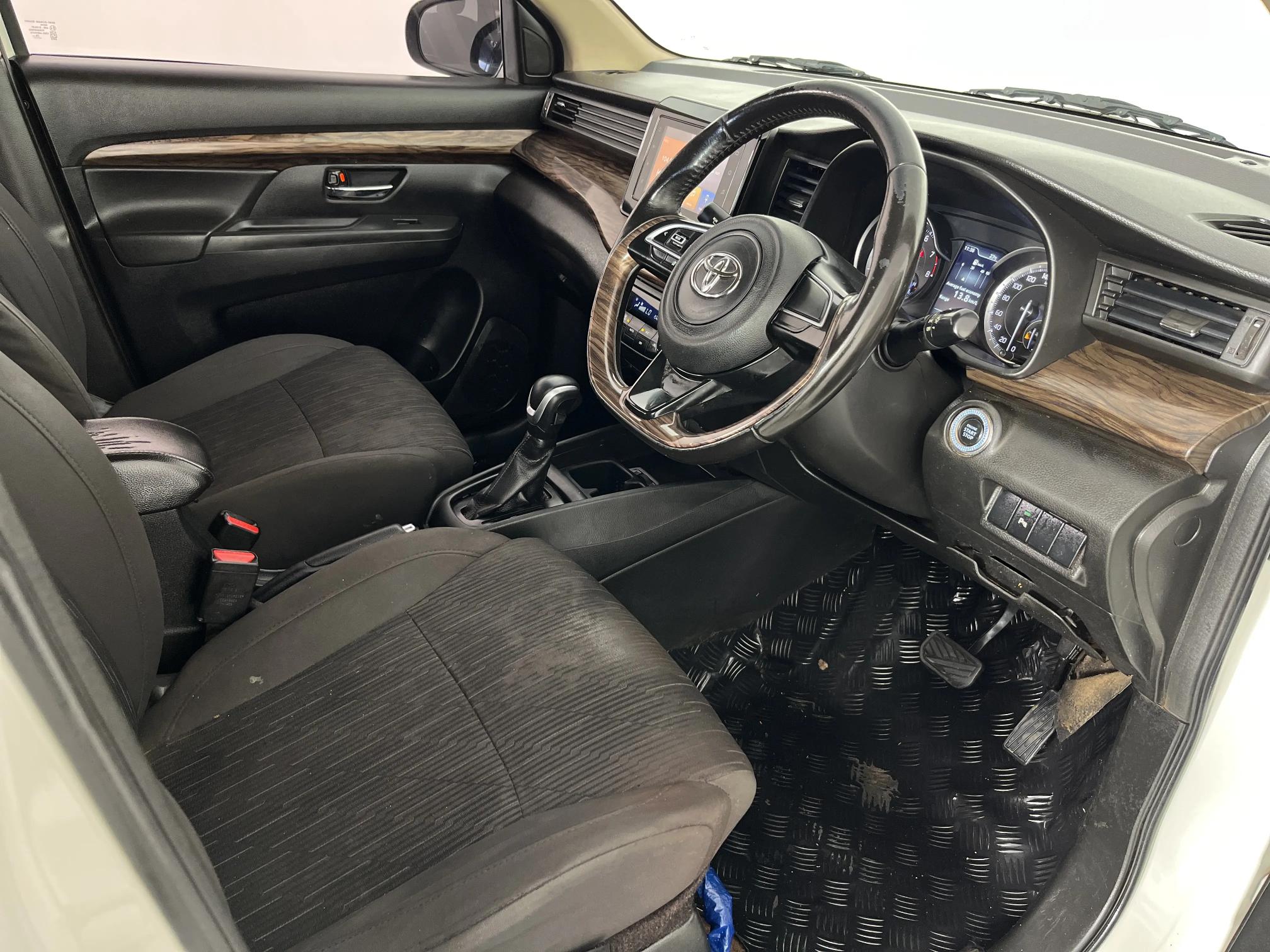 Used 2022 Toyota Rumion 1.5 TX auto | Junk Mail Marketplace